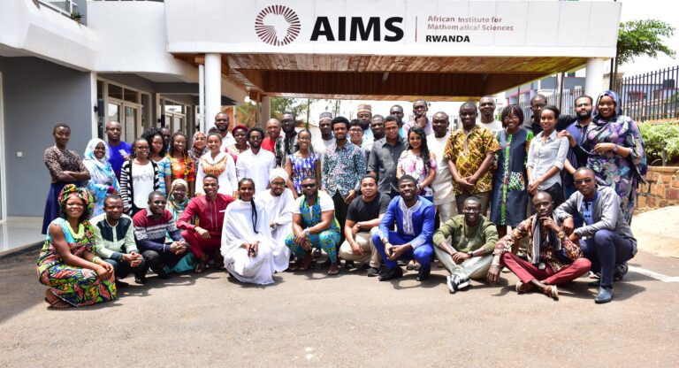 AIMS lance un appel à candidatures pour le Master africain en ...